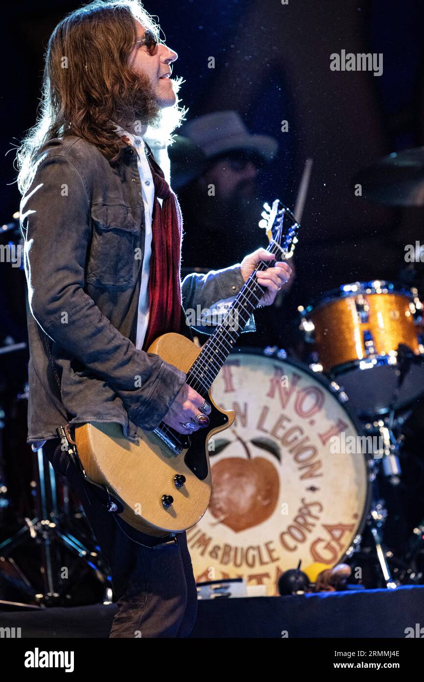Blackberry smoke band hi-res stock photography and images - Alamy