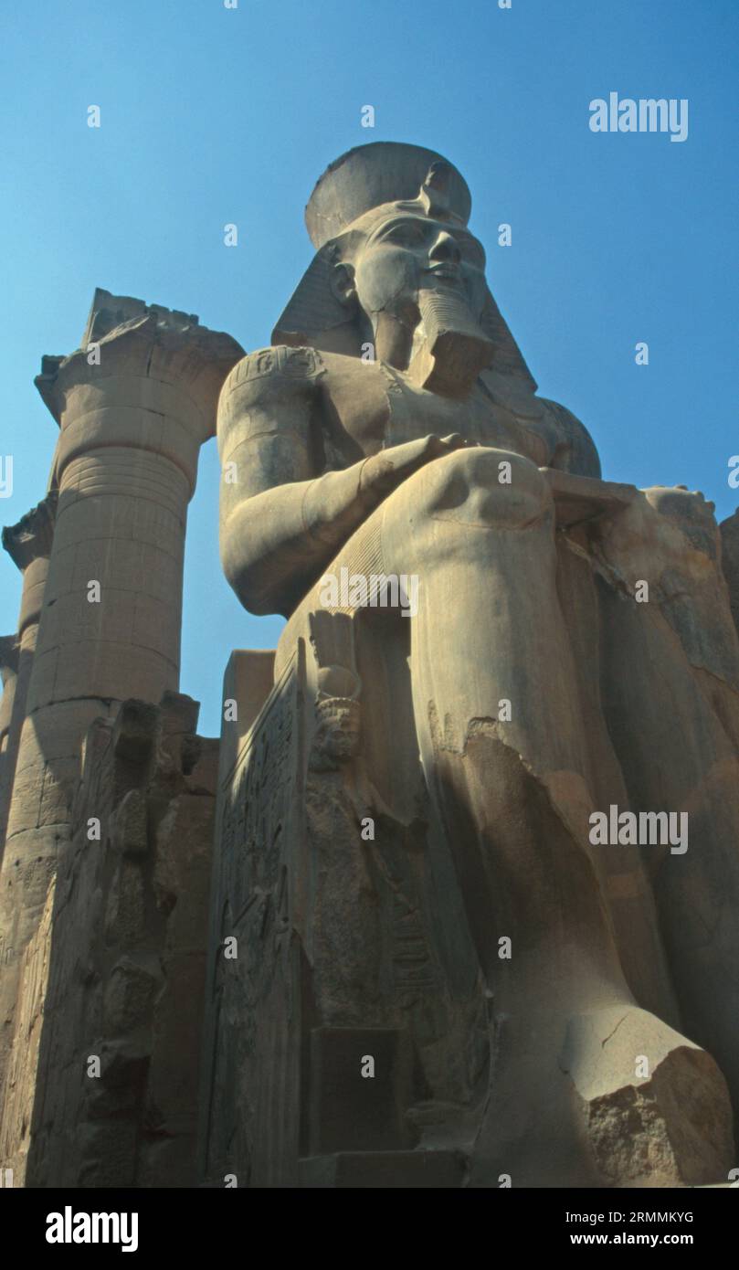Statue of Ramses 2nd Luxor Temple Luxor Egypt Stock Photo - Alamy