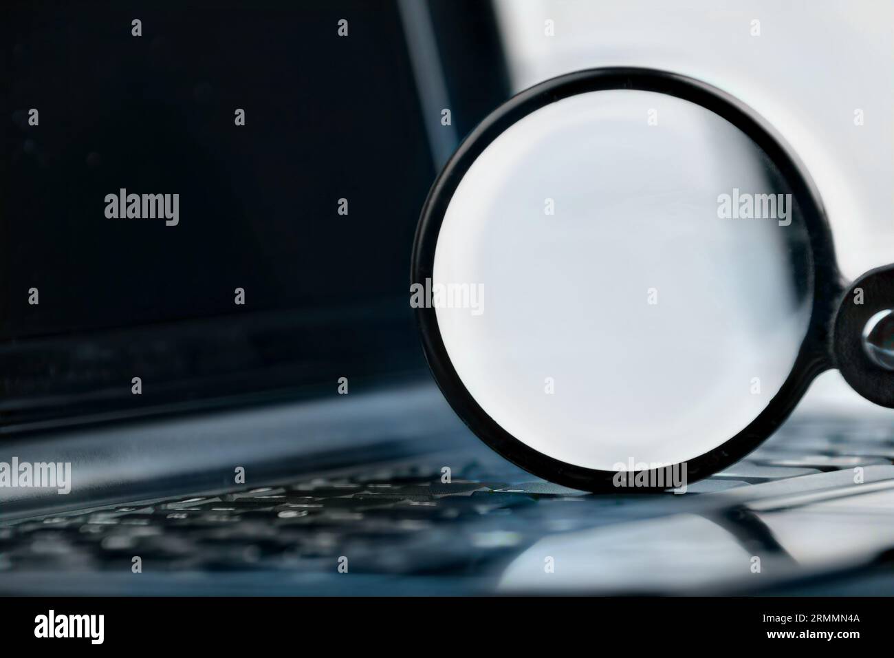 Magnifying glass computer screen hi-res stock photography and images ...