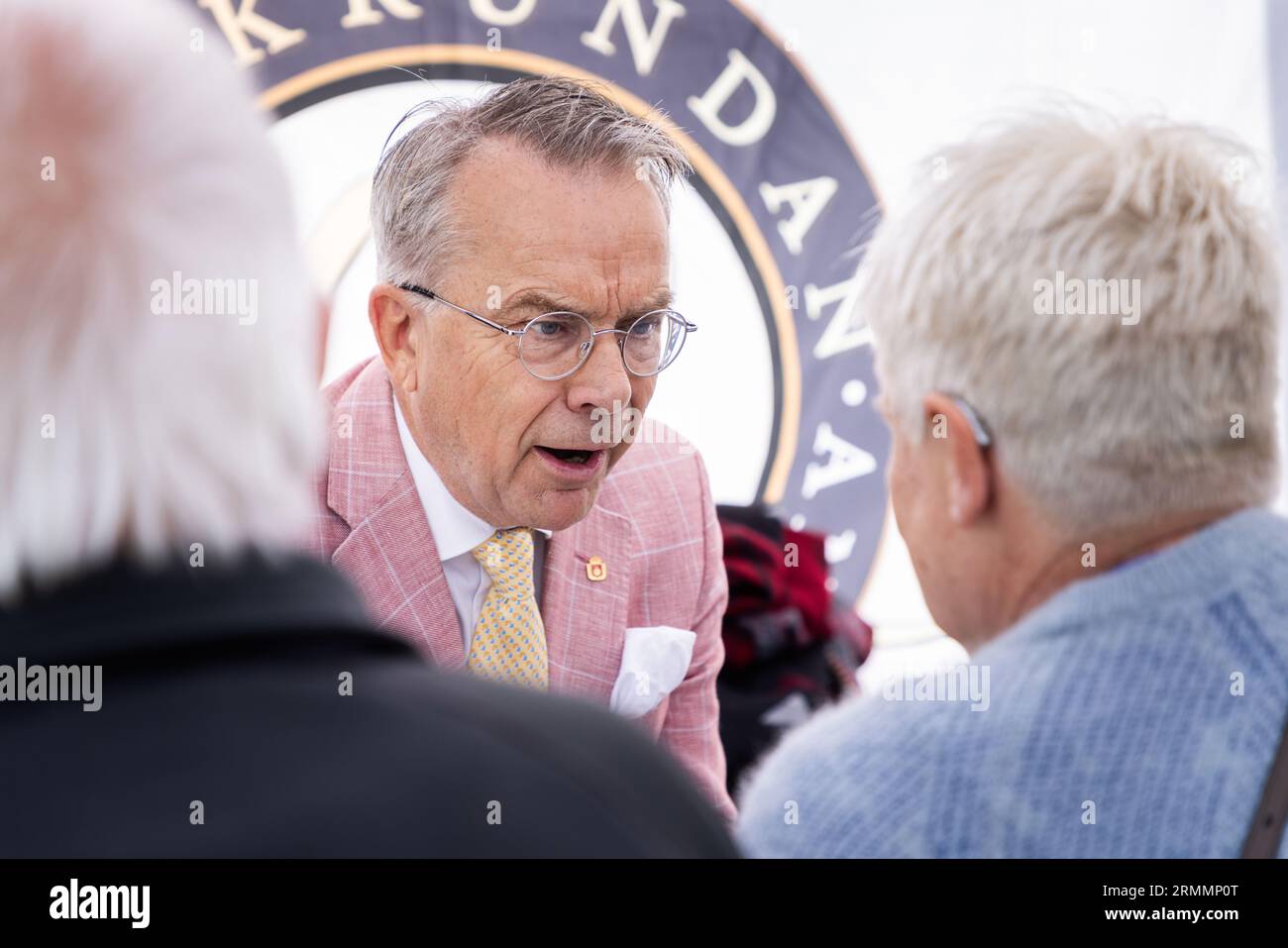 Knut Knutson, antiques expert, during the recording of Sveriges ...