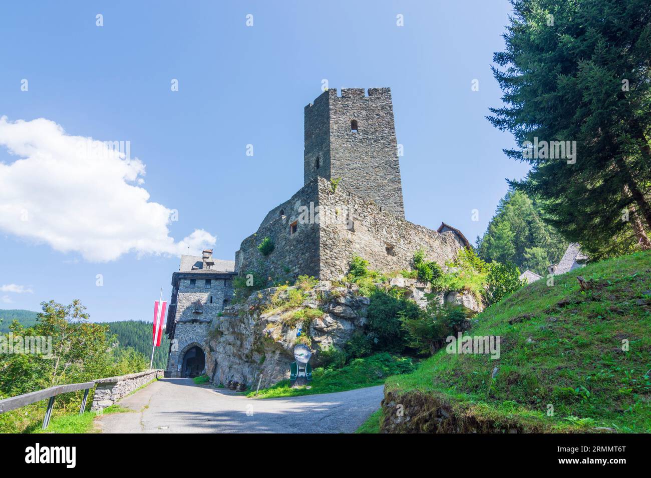 Finstergrün castle hi-res stock photography and images - Alamy