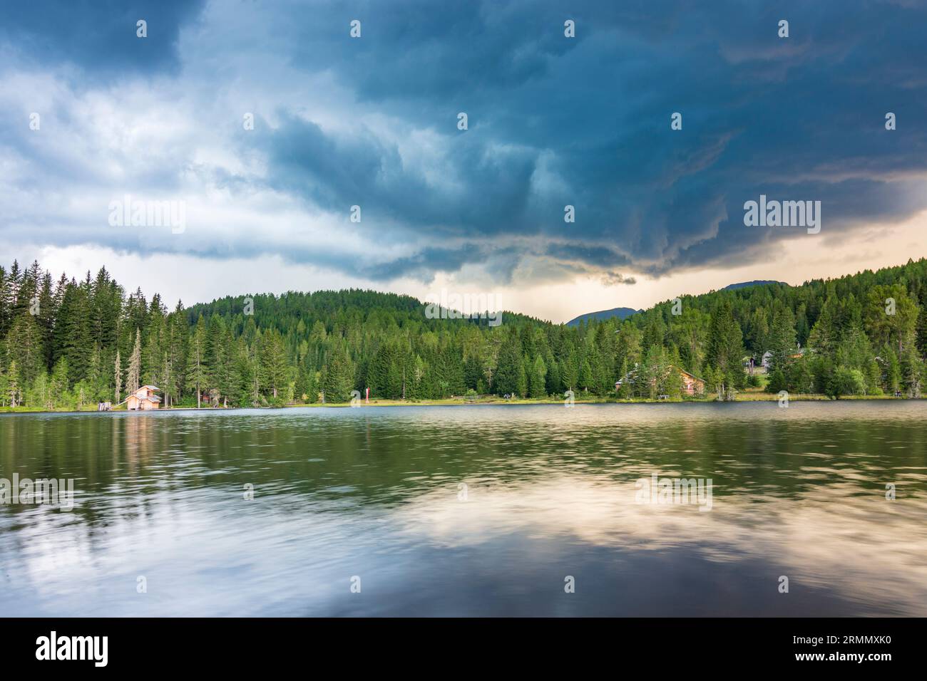 Tamsweg: lake Prebersee, hut for shooting water targets, shooting range ...
