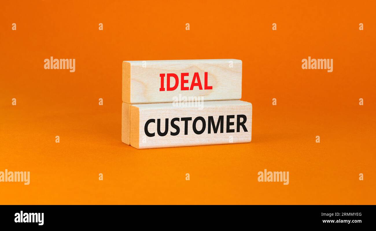 Ideal customer symbol. Concept words Ideal customer on beautiful wooden ...