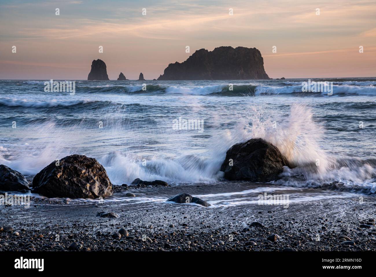 WA23505-00...WASINGTON - Off shore islands and sea stacks at sunset ...