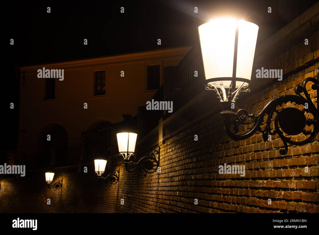 Downtown street lamps hi-res stock photography and images - Alamy