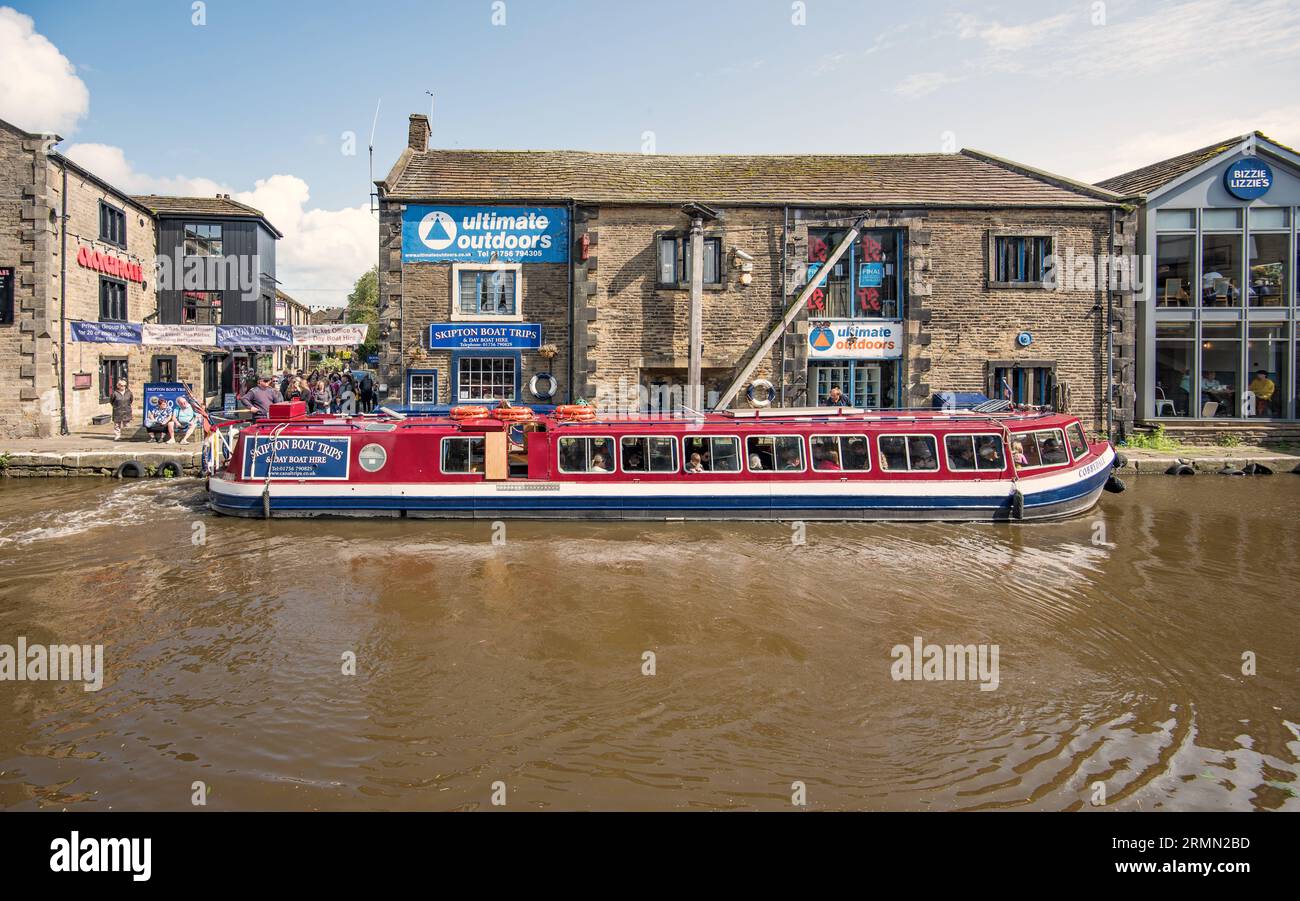 Skipton busy with boat trips in late August 2023. Packed boats and ...