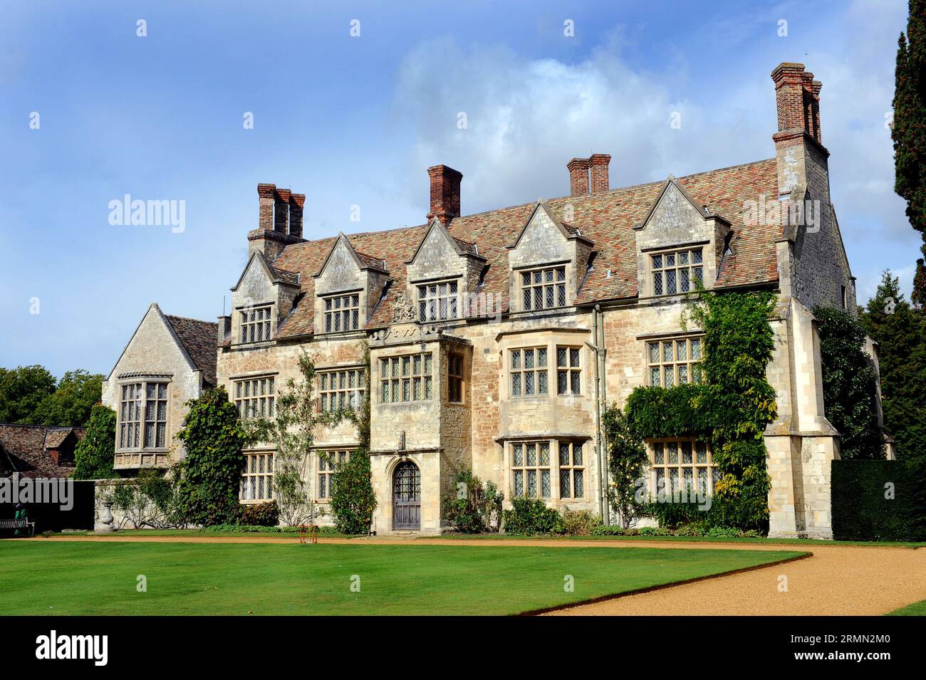 Anglesey abbey, cambridgeshire hi-res stock photography and images - Alamy