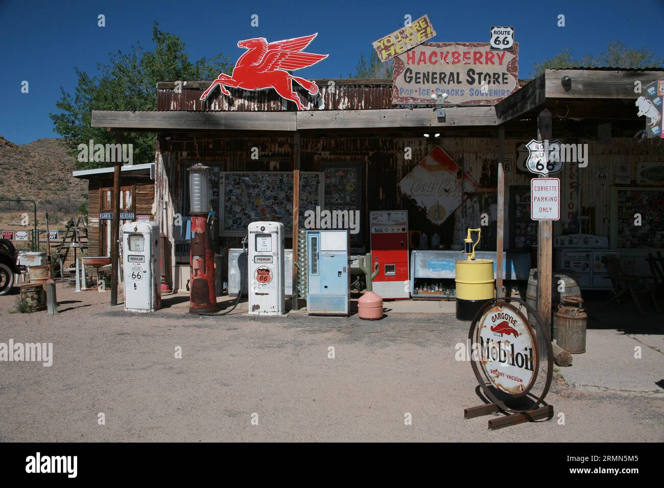 Route 66 Gas Station Stock Photo - Alamy
