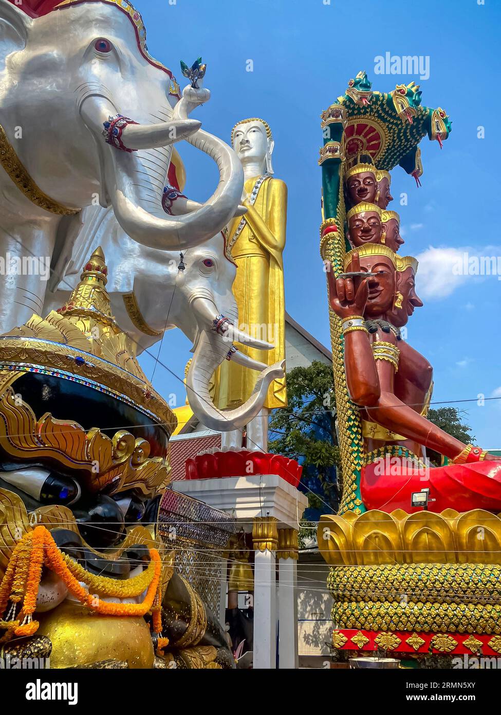 Wat Khun Chan. Wat Waramartaya Punthasatharam. This place is ...