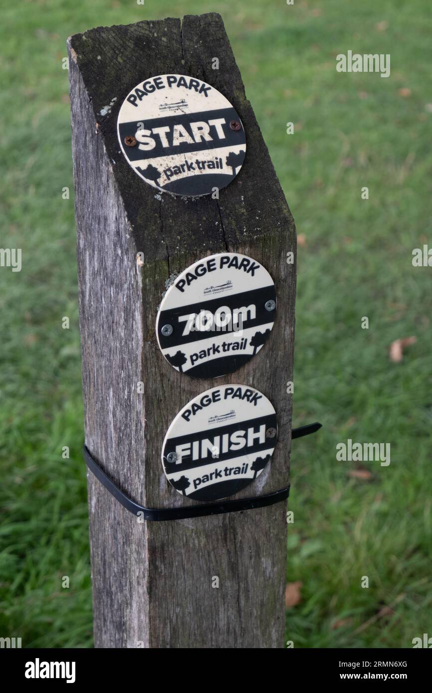 Page Park, Park Trail start and end marker Stock Photo - Alamy