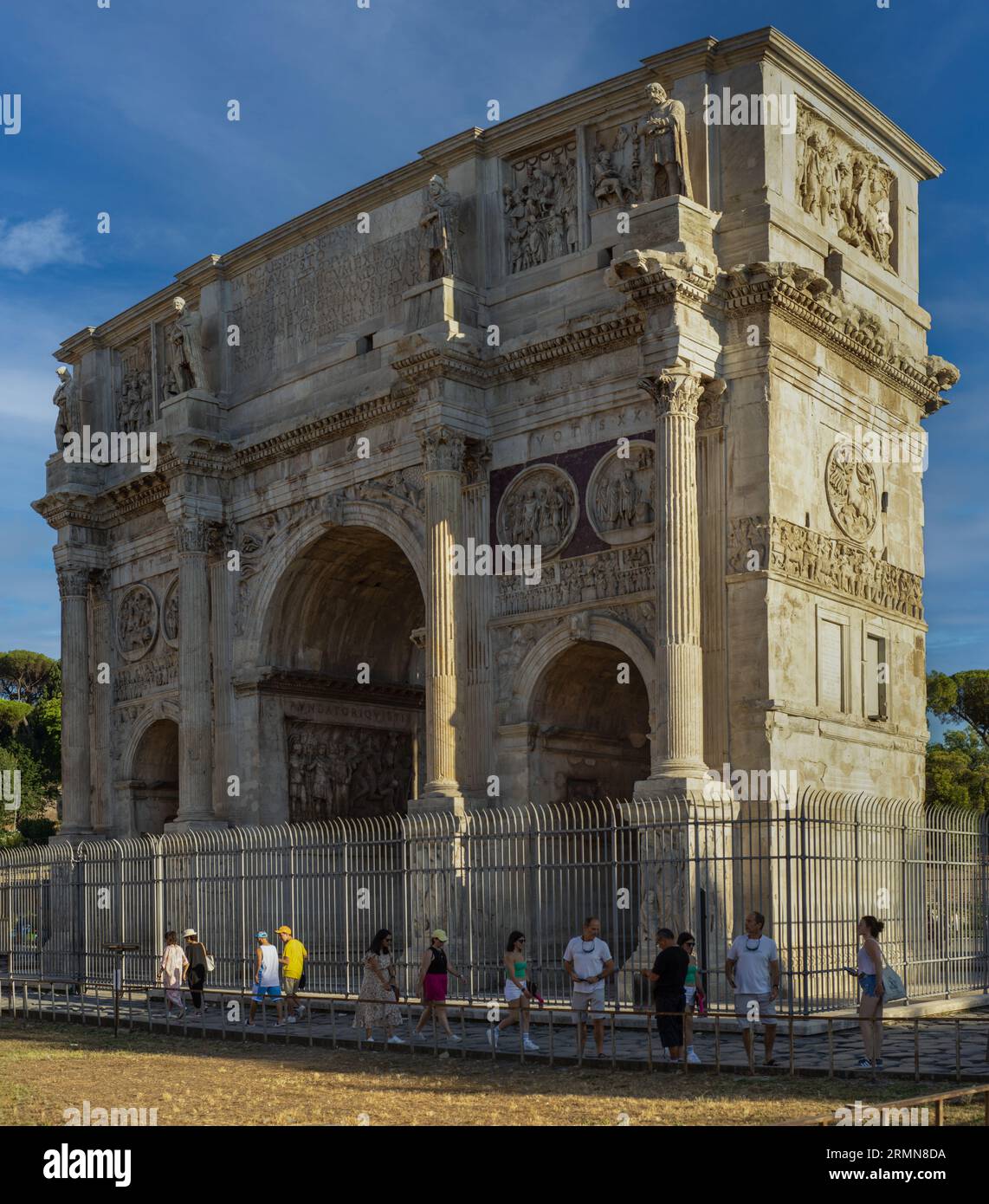 Triumphal arches of rome hi-res stock photography and images - Alamy