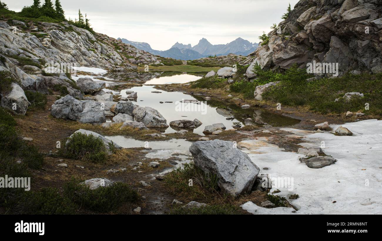 Mt shuksan cascades national park hi-res stock photography and images - Alamy