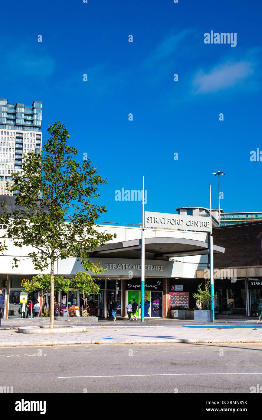 Stratford london 1970s hi-res stock photography and images - Alamy