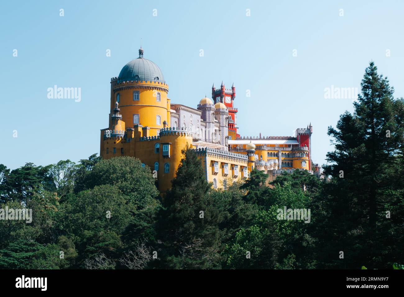 Parque Nacional de Pena - Pena Castle Stock Photo - Alamy