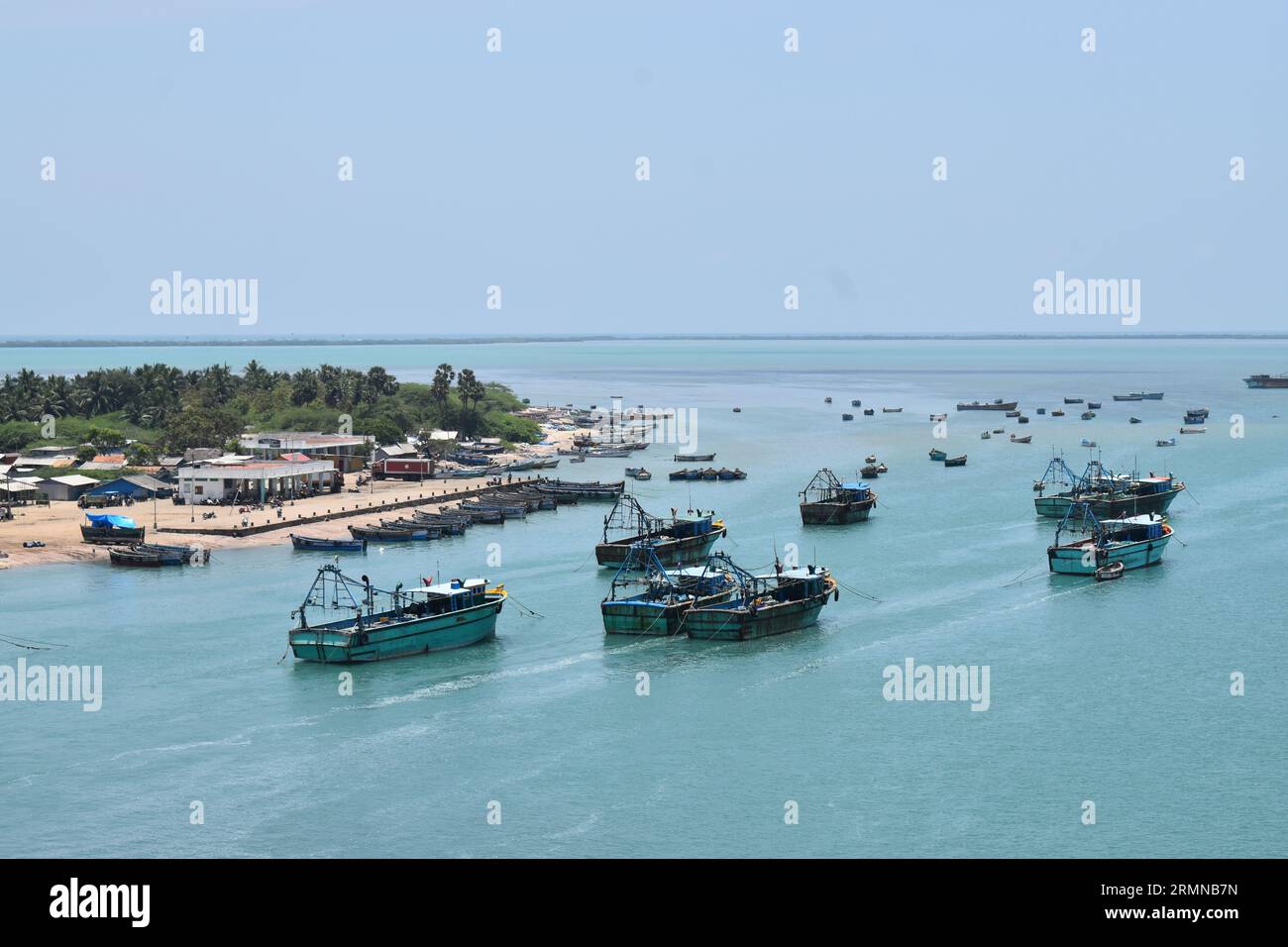 Pamban bridges hi-res stock photography and images - Alamy