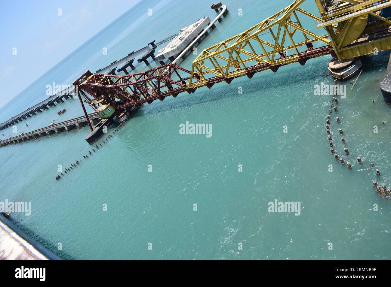Pam an Bridges Stock Photo - Alamy