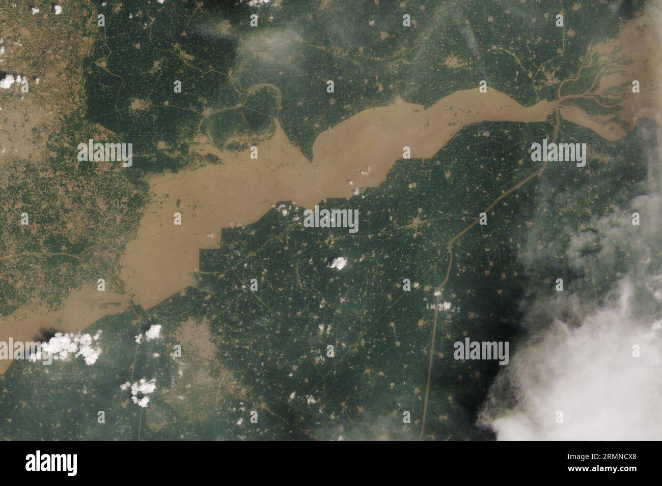 Punjab, India. 19th Aug, 2023. Flooding along the Sutlej River, near ...