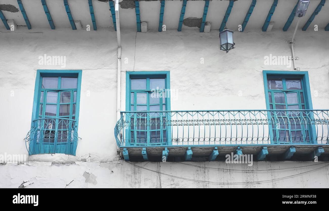 Colonial building facade hi-res stock photography and images - Alamy