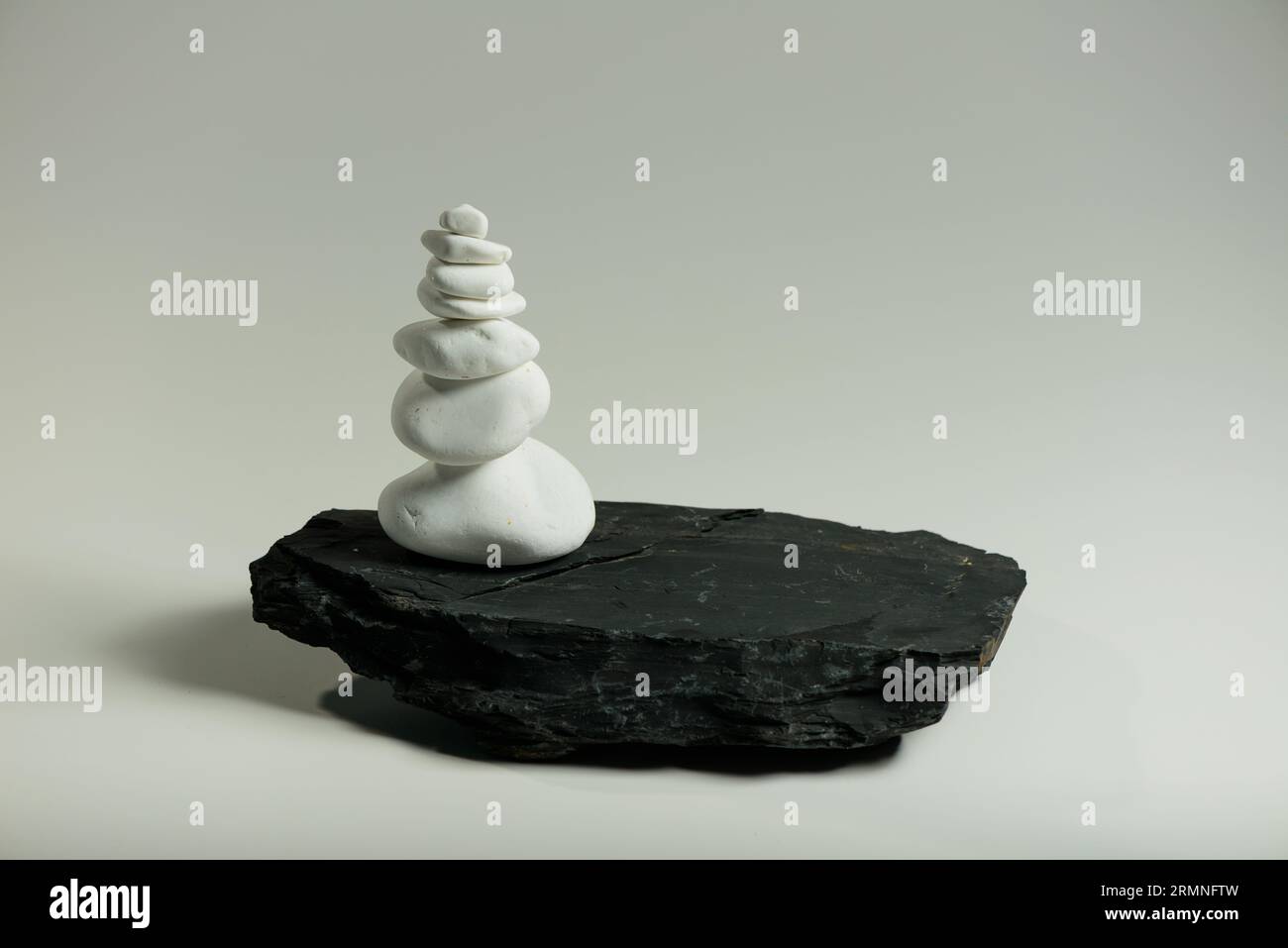 Zen stones spa still hi-res stock photography and images - Alamy