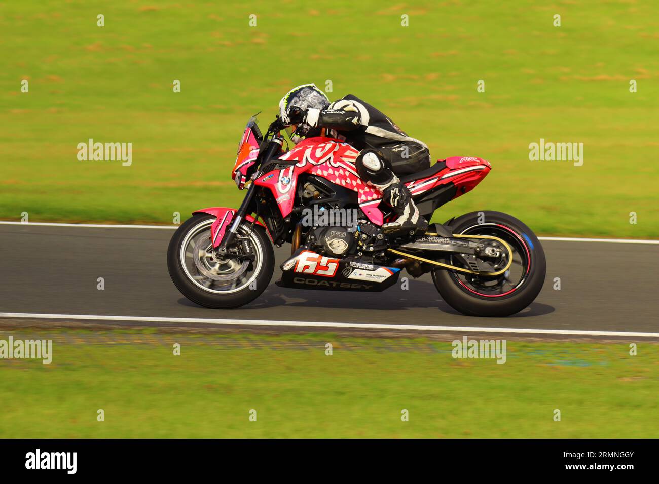 British Super Bike Weekend at Cadwell Park MSV 2023 ABK Beer 0% BMW ...