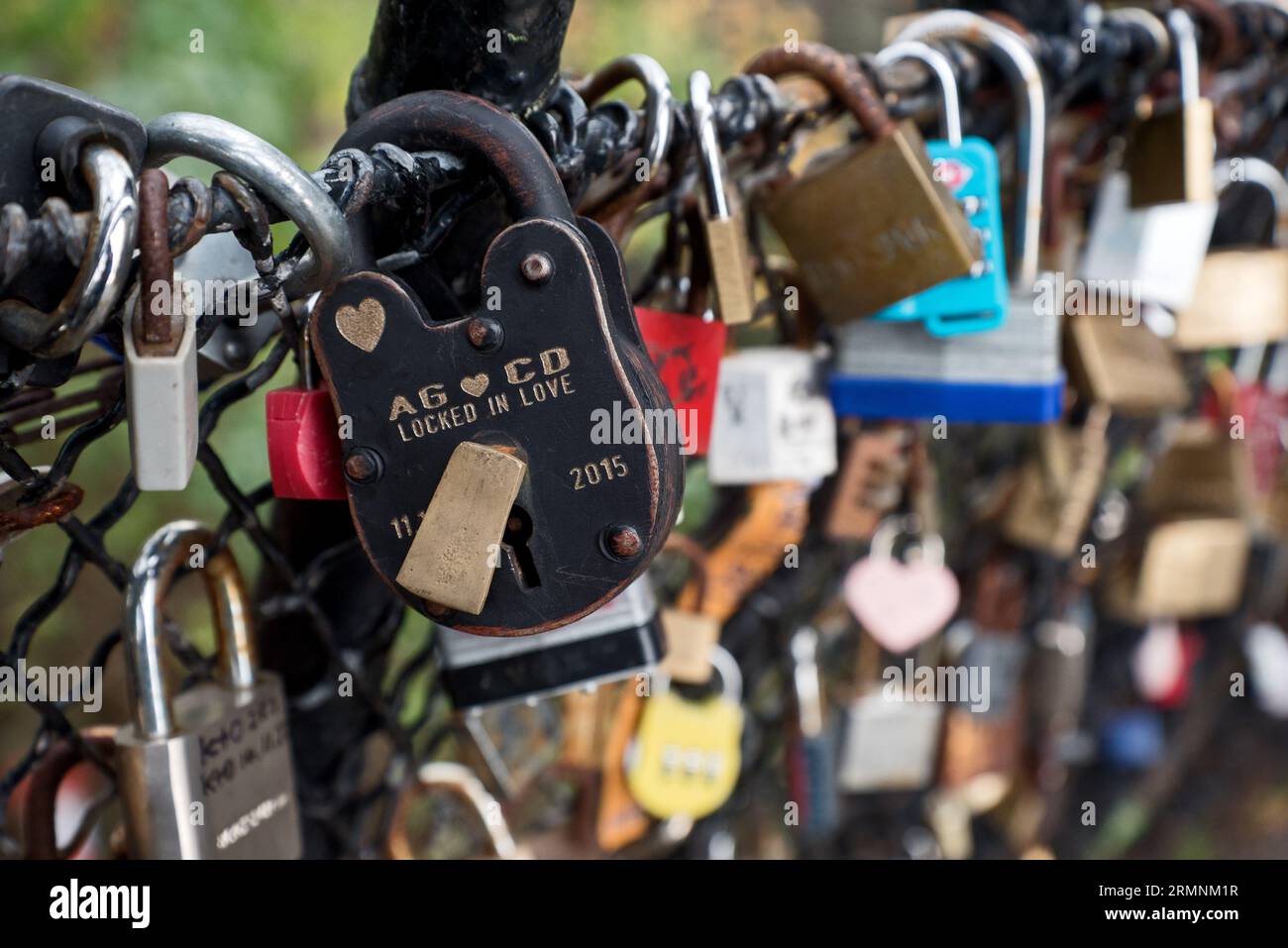 News steps hi-res stock photography and images - Alamy