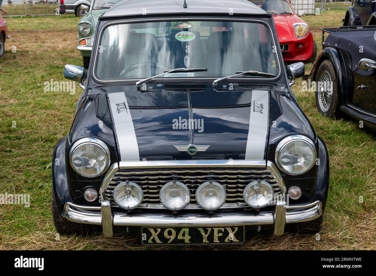 Rover mini 2000 hi-res stock photography and images - Alamy