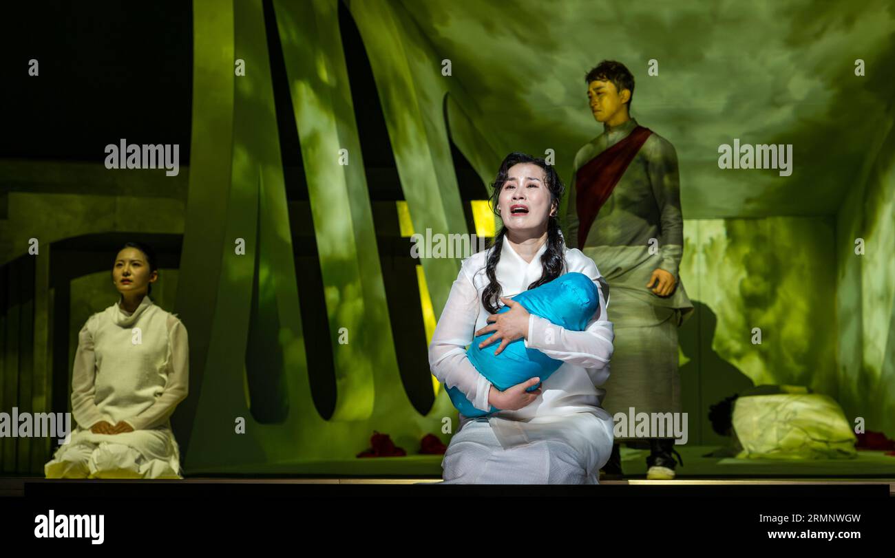 Scene from show Trojan Women Korean opera, Edinburgh Internationa ...