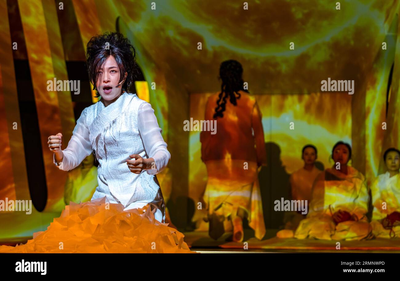 Trojan woman theatre hi-res stock photography and images - Alamy