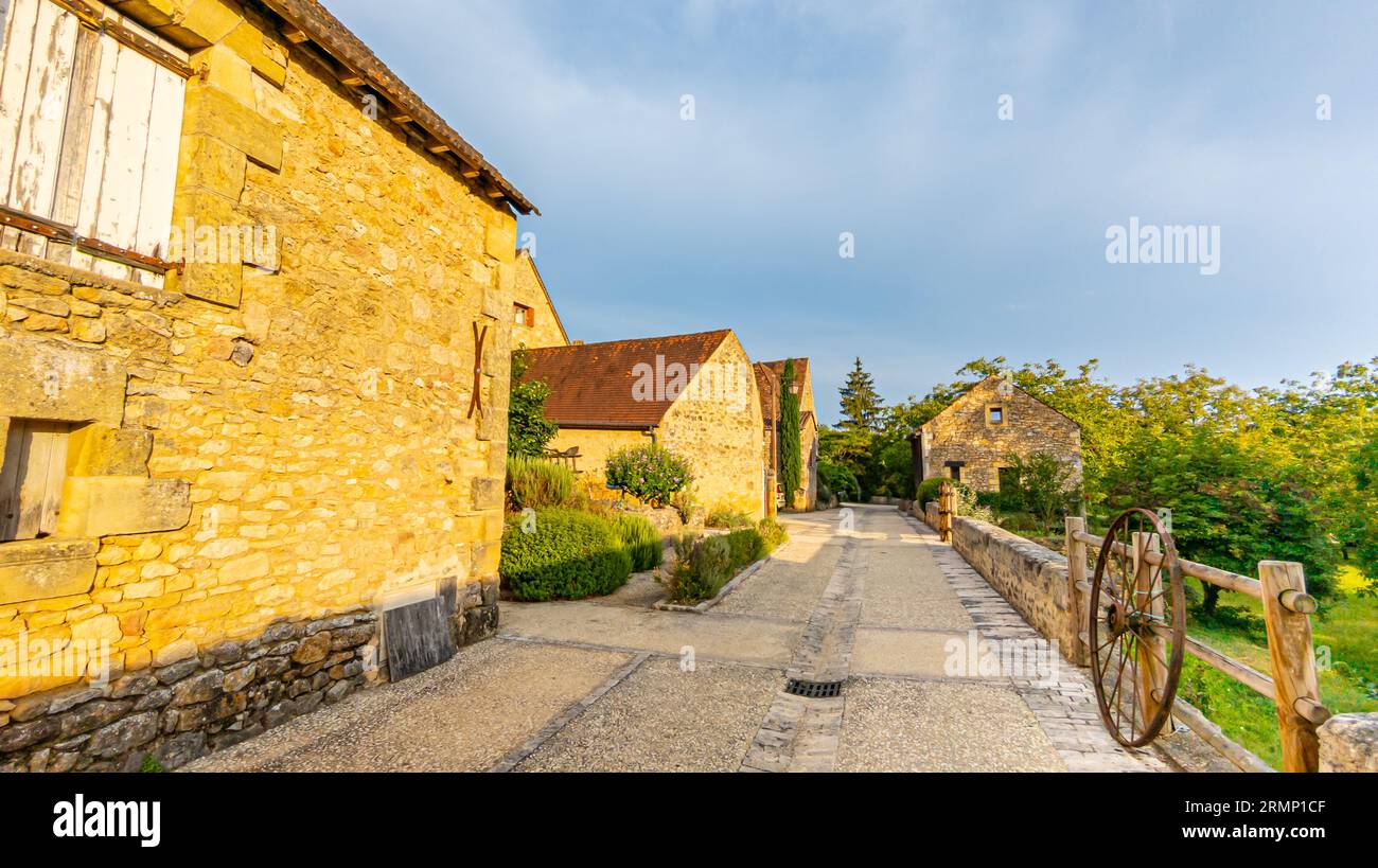 Monfort, near sarlat la caneda dordogne france chateau de monfort views ...