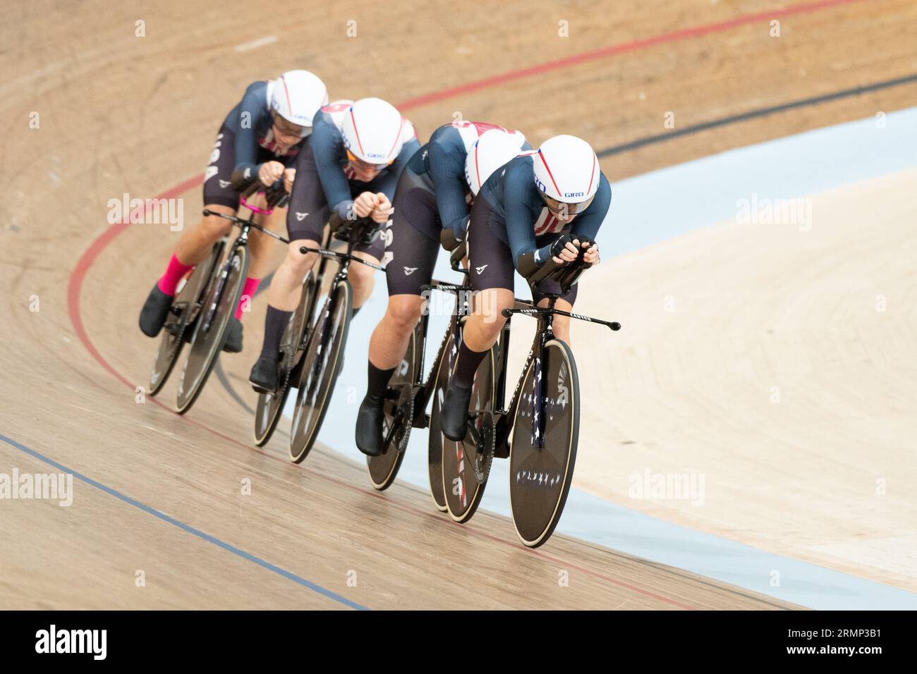 The US women's pursuit team with Chloe Dygert, Jennifer Valente, Lilly ...
