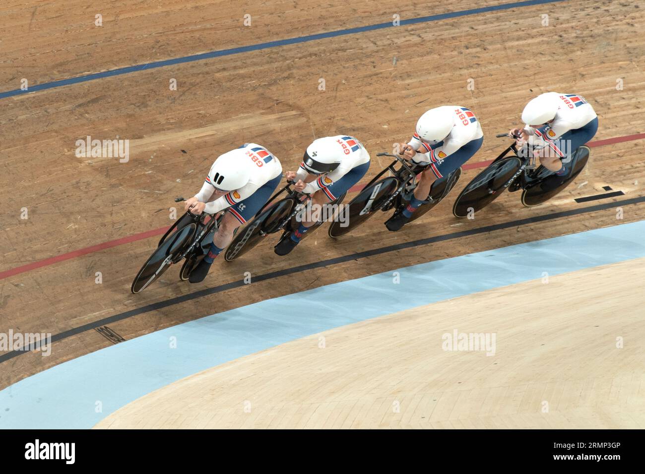 Team Gb Womens Team Pursuit Squad During Qualifying Uci Track Cycling