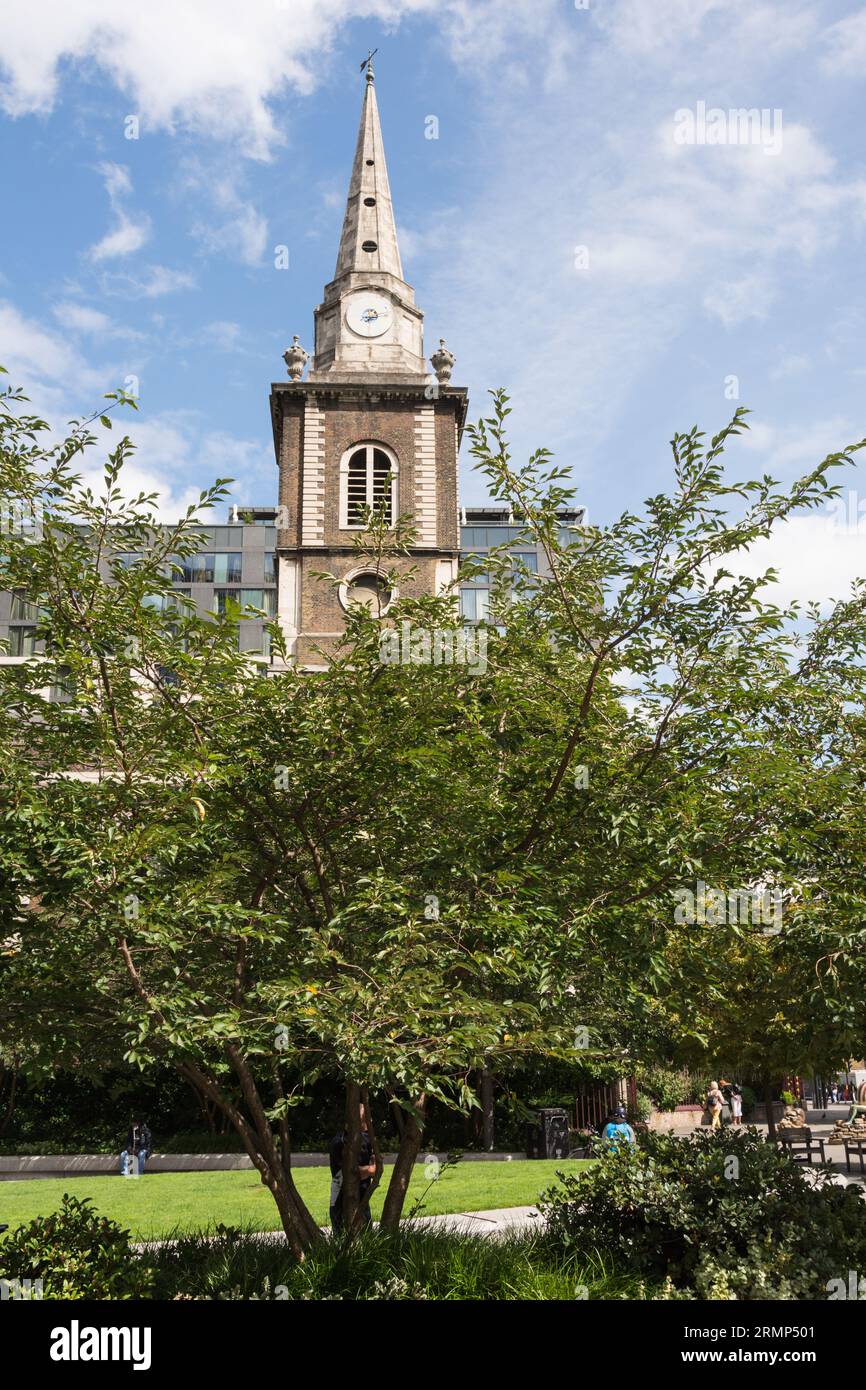 The churchyard and church tower and spire of St Botolph Without Aldgate ...