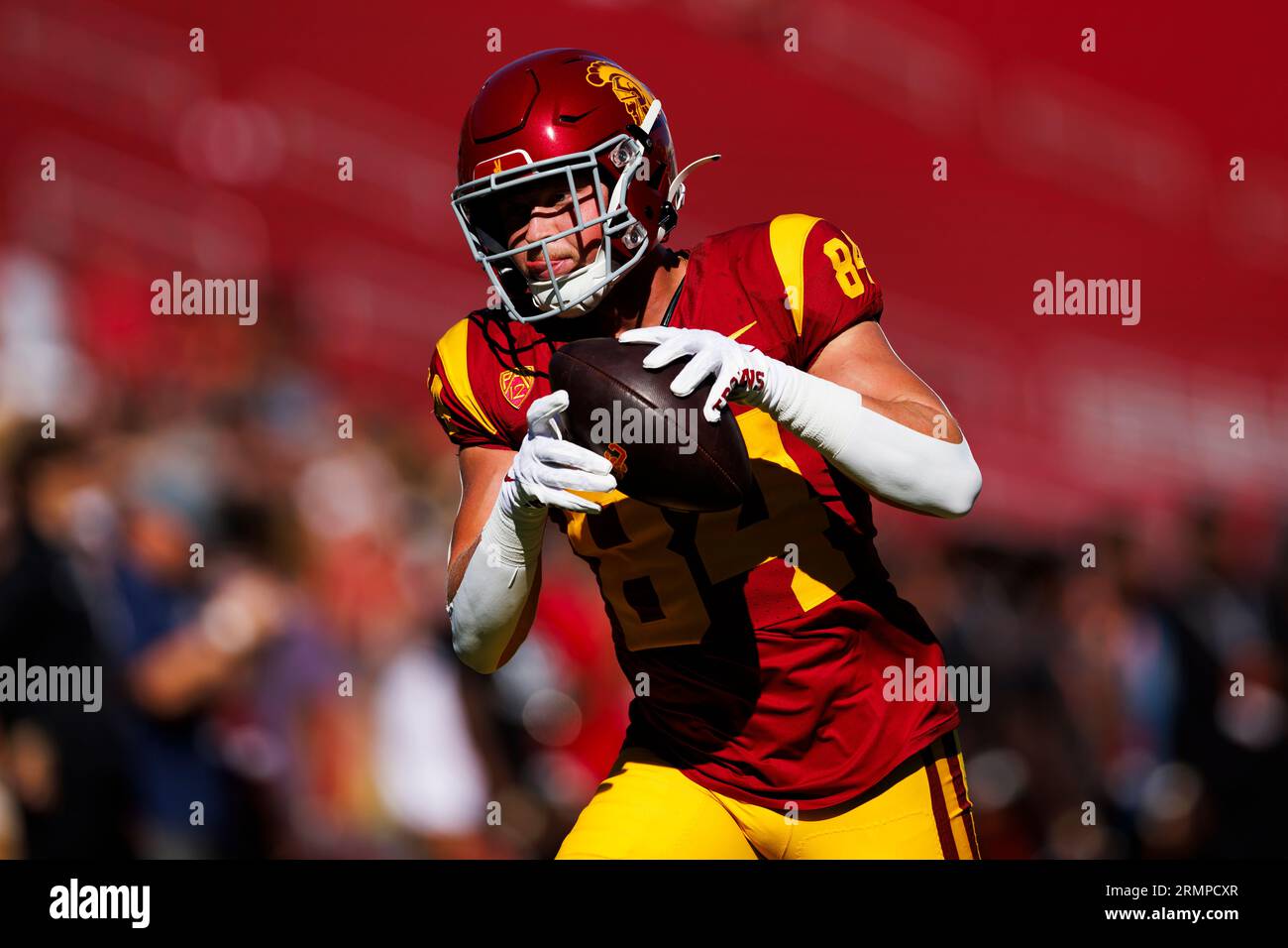 USC Trojans tight end Carson Tabaracci (84) catches the ball during the ...
