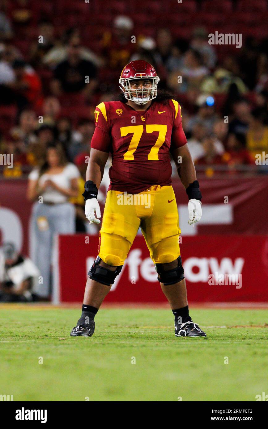 USC Trojans offensive lineman Alani Noa (77) during the NCAA football ...