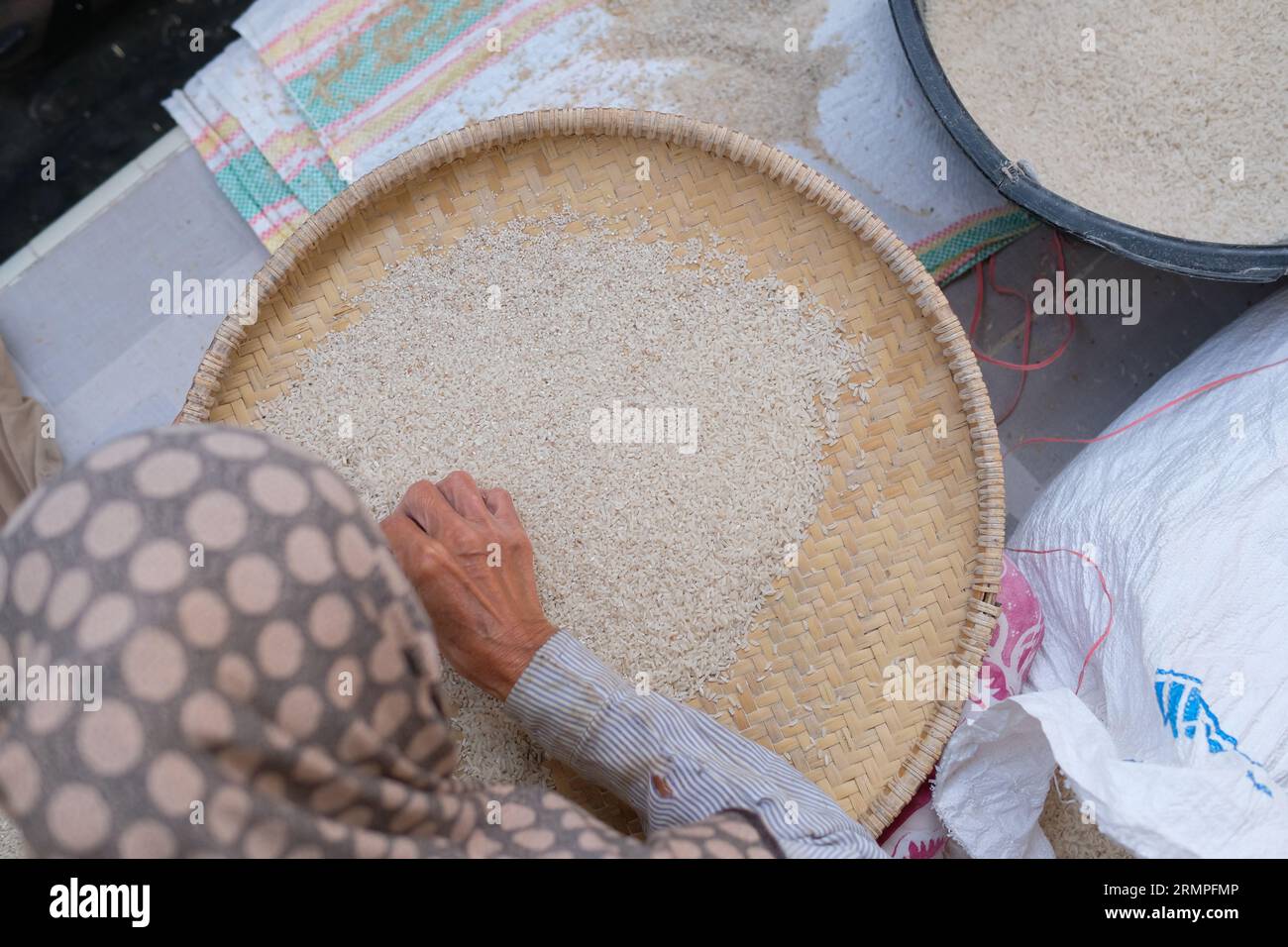 Traditional winnowing hi-res stock photography and images - Alamy