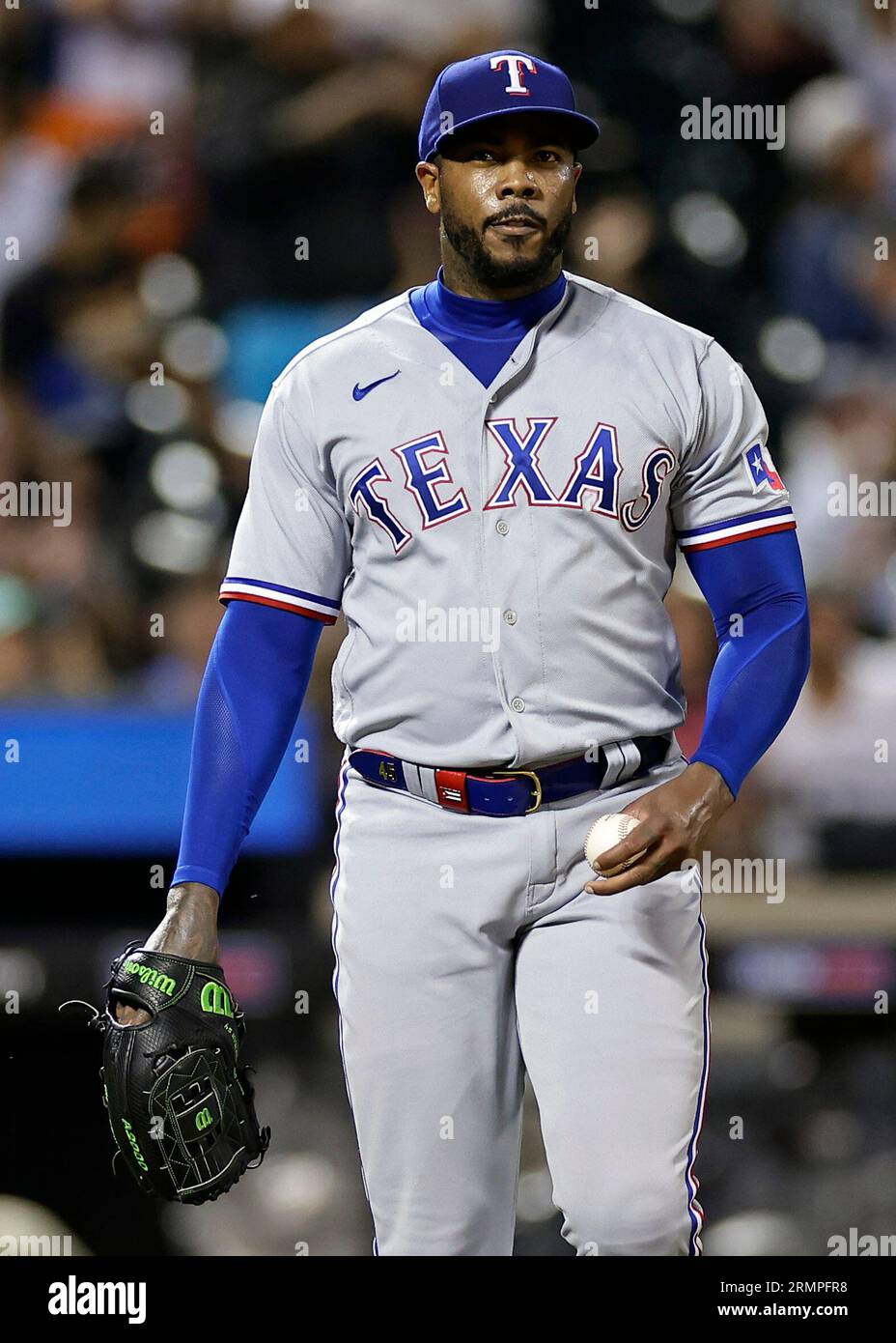 Texas Rangers pitcher Aroldis Chapman (45) reacts against the New York ...