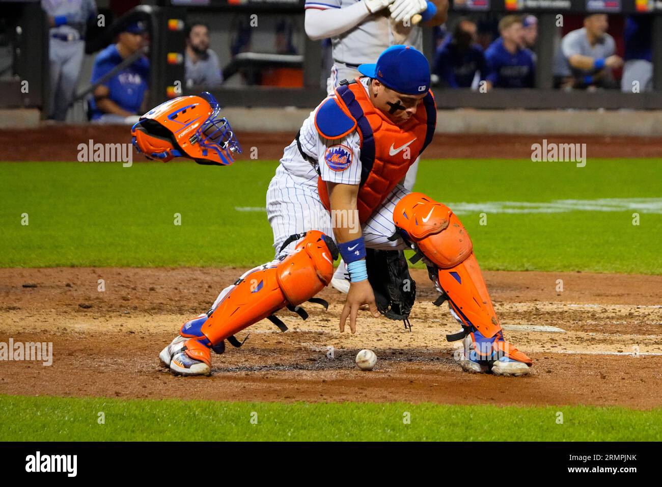 FLUSHING, NY - AUGUST 29: New York Mets Catcher Francisco Alvarez (4 ...