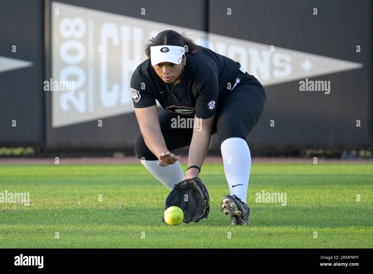 Georgia's Jaiden Fields (3) warms up before an NCAA college softball ...