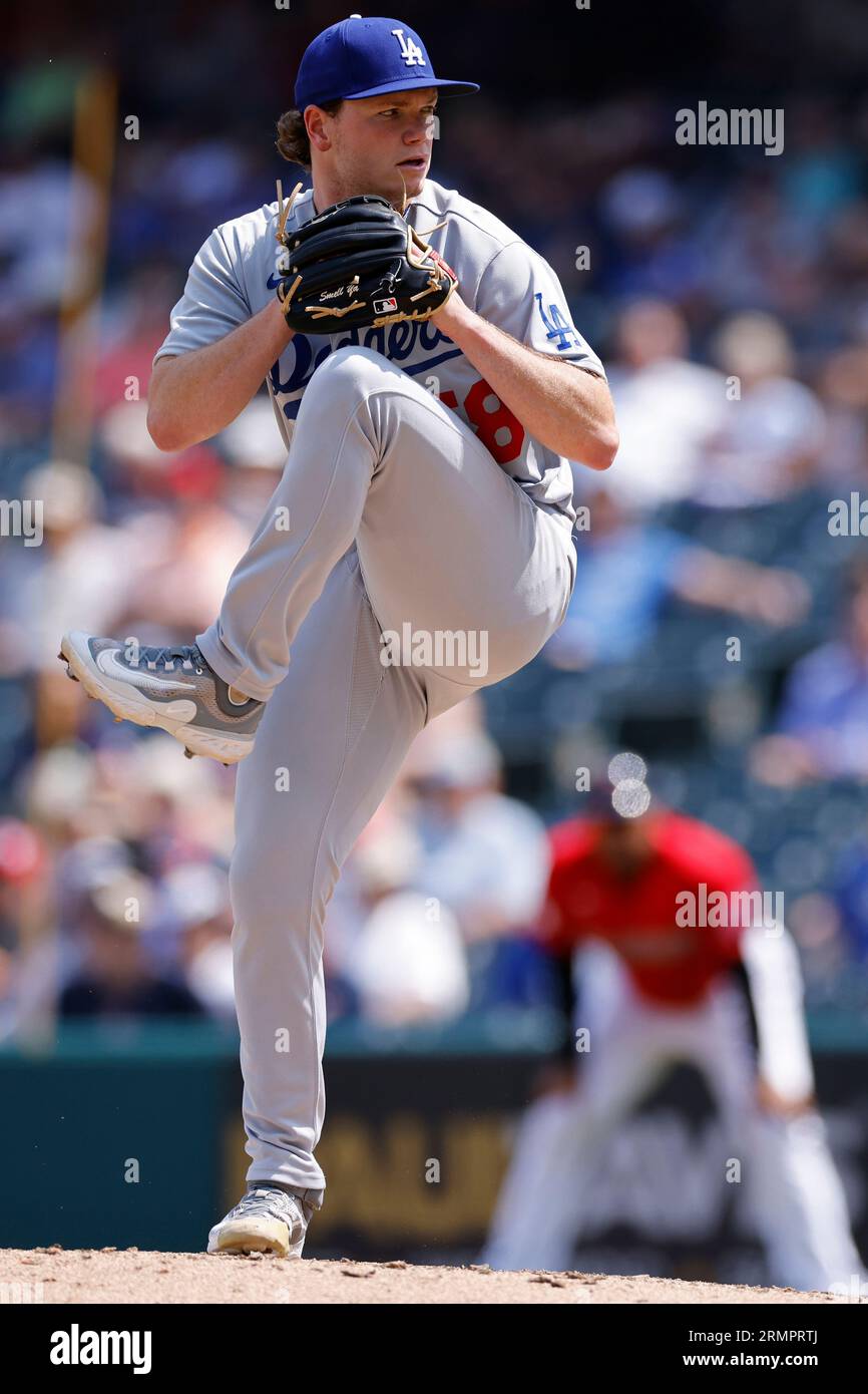 CLEVELAND, OH - AUGUST 24: Los Angeles Dodgers relief pitcher Gus ...