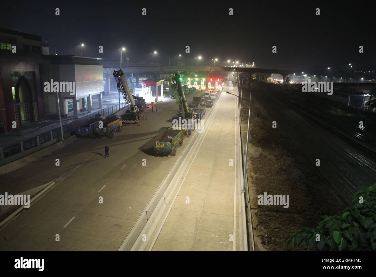 Dhaka Bangladesh.september 2,2023.Elevated Expressway In The Making: A bird’s-eye-view of the ...