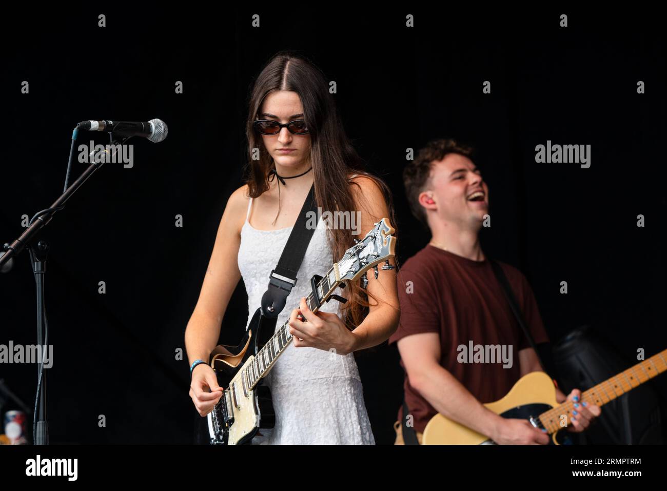 London singer-songwriter Etta Marcus plays the Walled Garden at Green ...