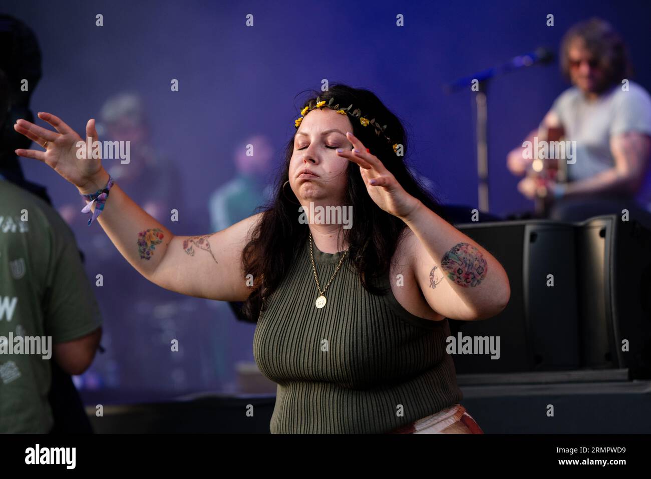 Sign language interpreter for Irish folk band LANKUM on Mountain Stage ...