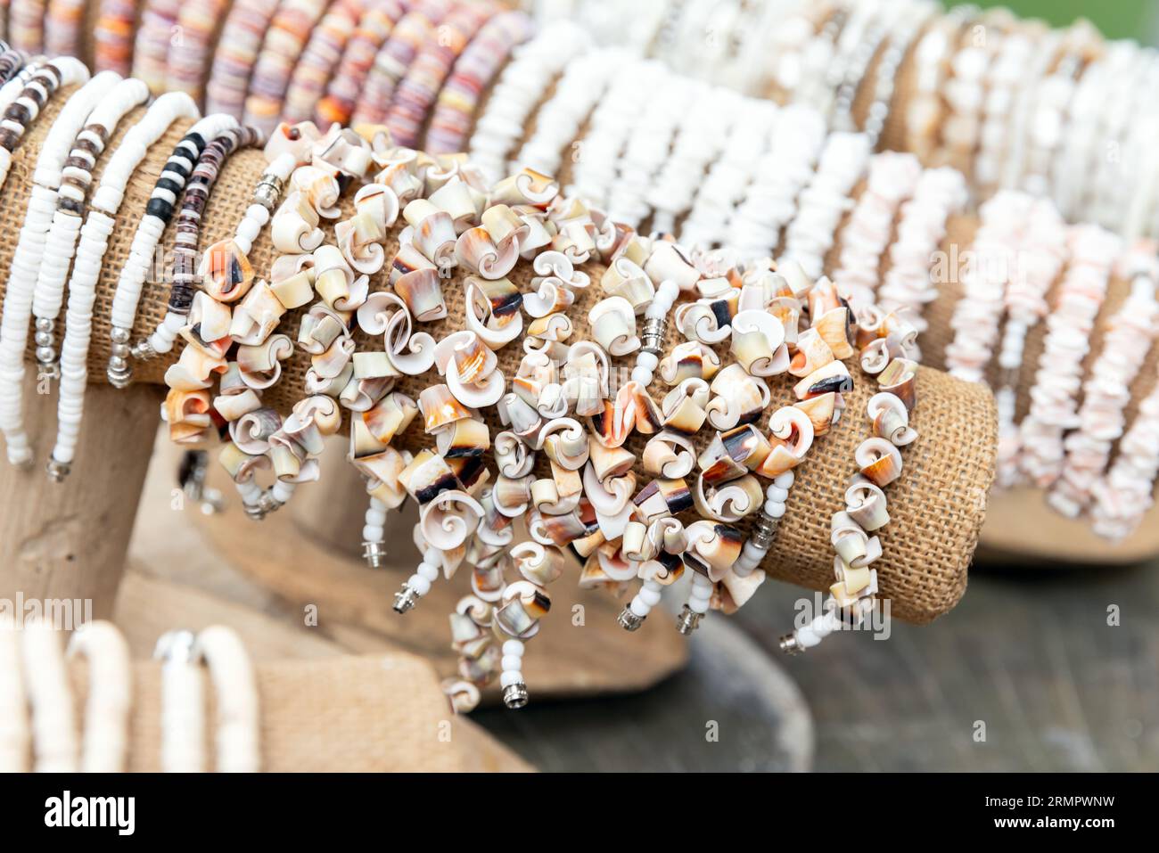 Souvenir shells hi-res stock photography and images - Alamy