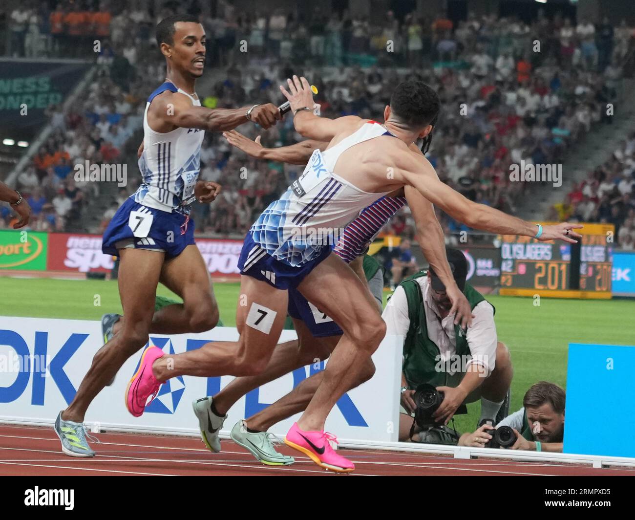 David SOMBE and Téo ANDANT of FRA Final 4X400M METRES RELAY MEN during ...