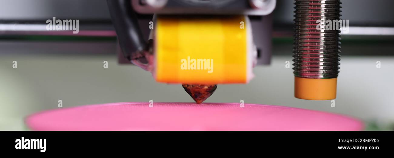 Printer and scanner manufacturing hi-res stock photography and images ...