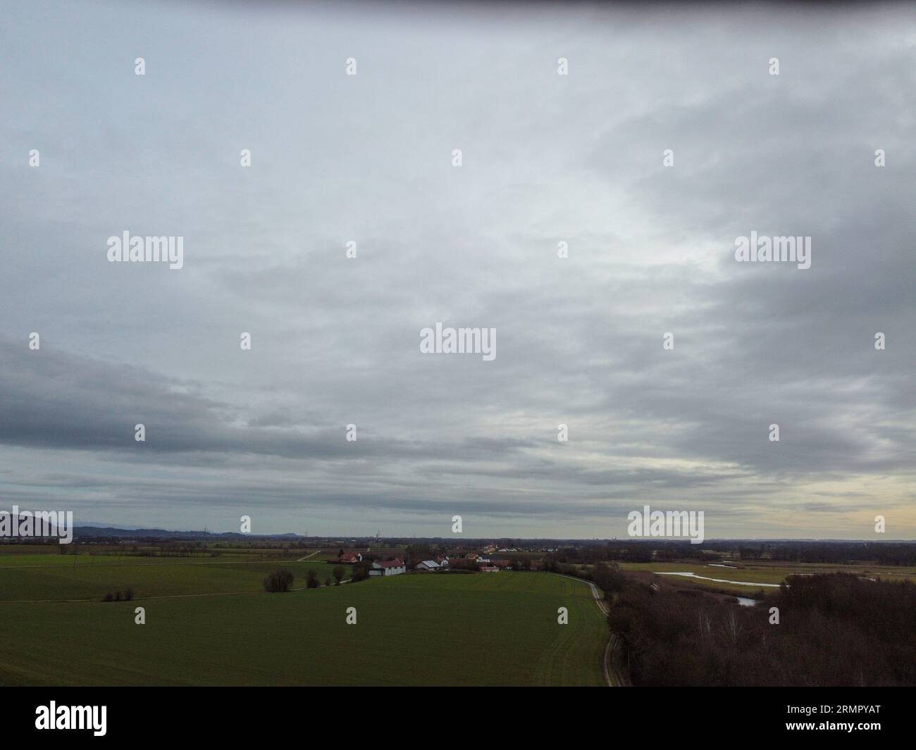 Strato cirrus clouds hi-res stock photography and images - Alamy