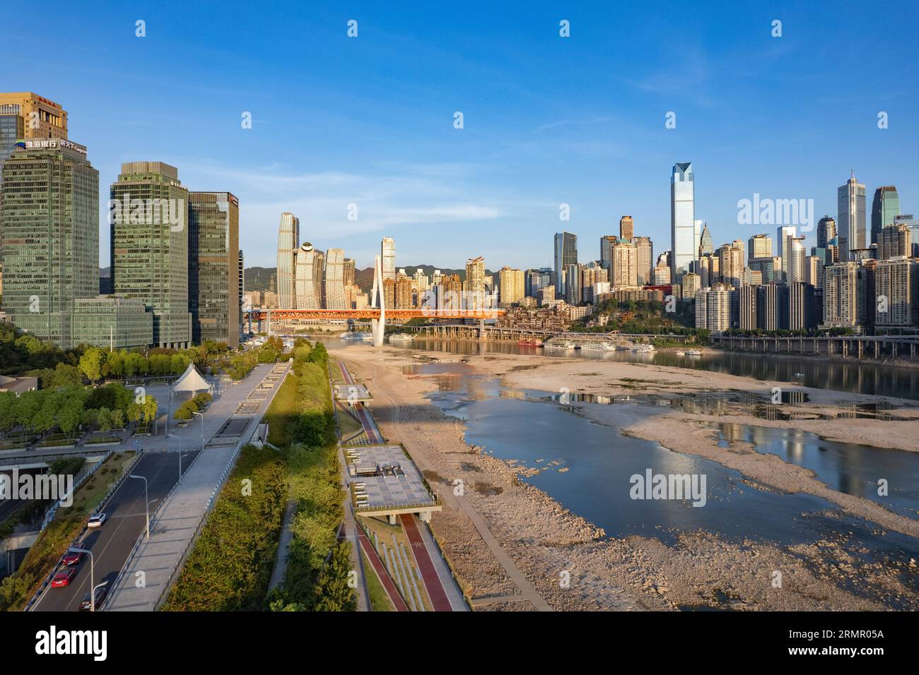 Chongqing, China. 30th Aug, 2023. (FILE) The water level of the Yangtze ...