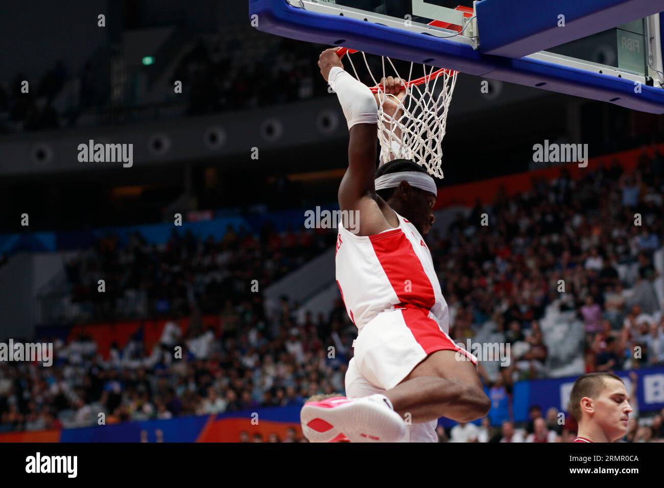 Shai gilgeous alexander dunk hi-res stock photography and images - Alamy