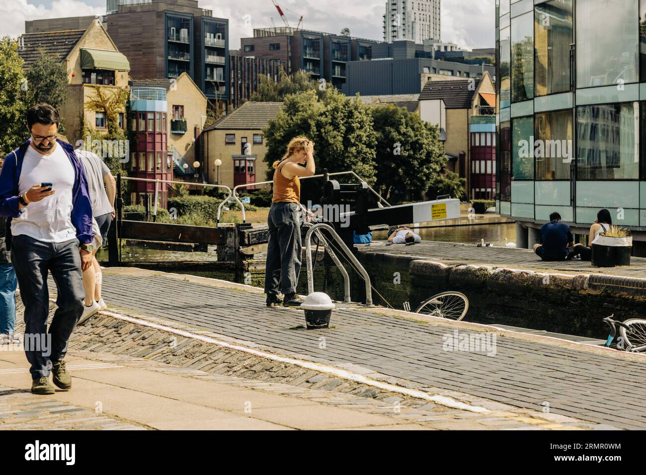 City Road Lock Regent's Canal London Stock Photo - Alamy