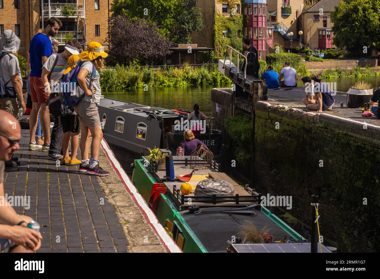 City Road Lock Regent's Canal London Stock Photo - Alamy